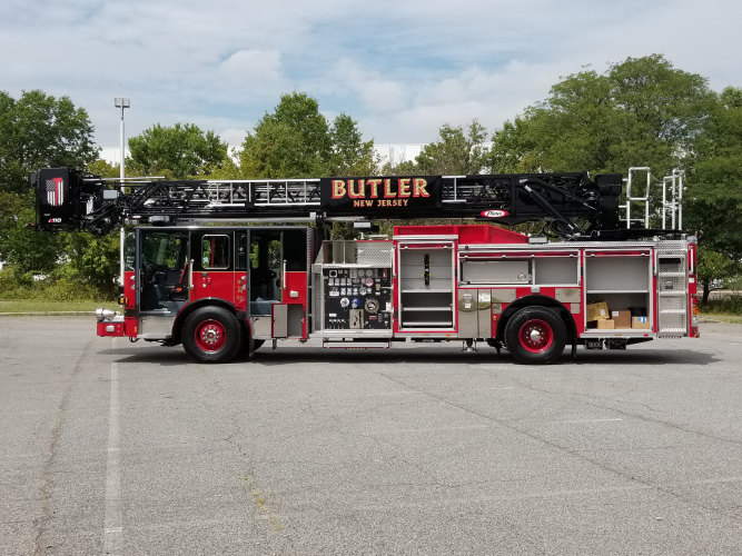 Pierce Fire Truck - Enforcer 110' Ascendant Steel Aerial Platform ...