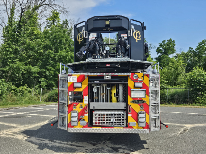 New Pierce Fire Truck - Arrow XT 100' Mid-Mount Tower delivered to ...